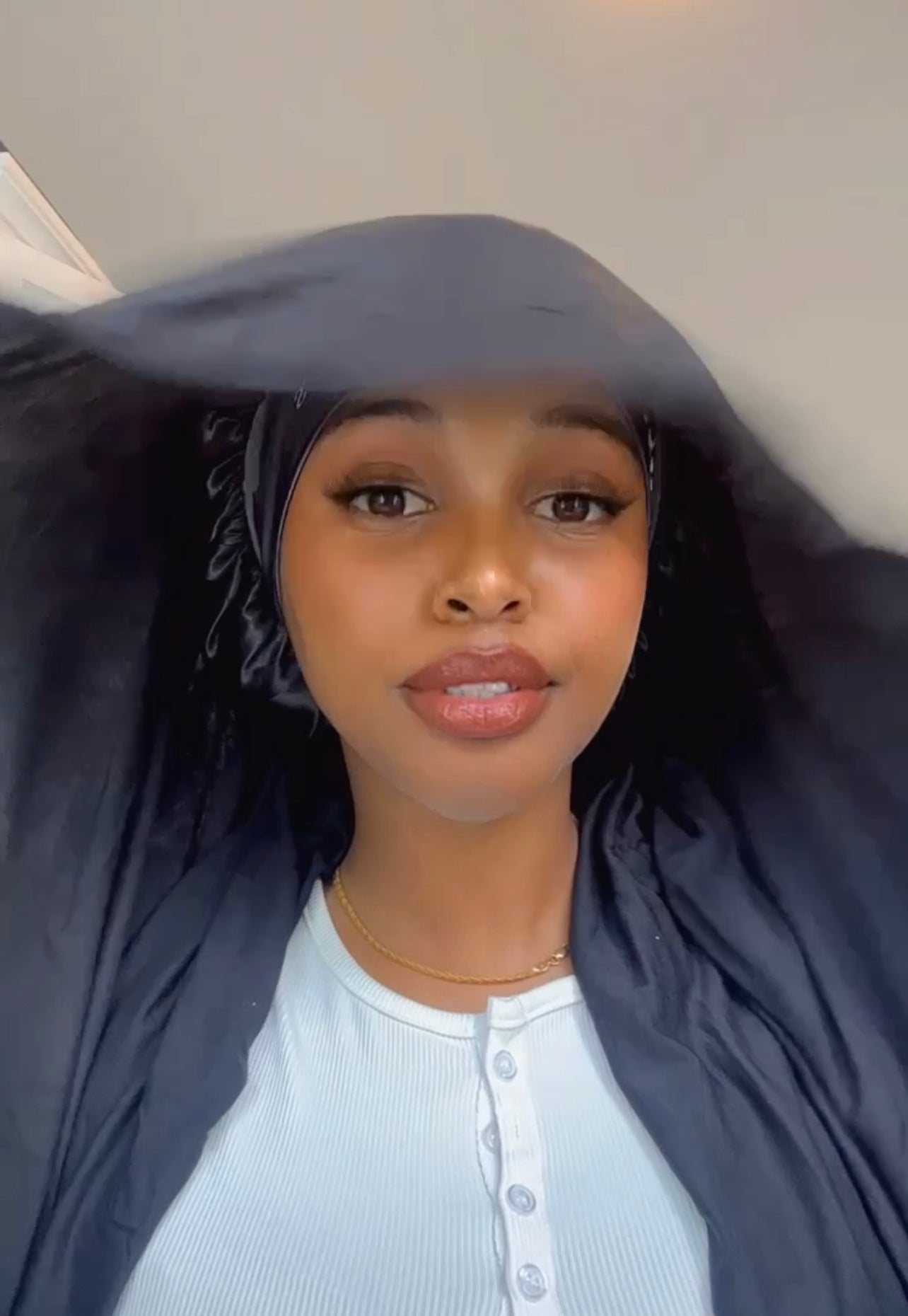 LUXURIOUS UNDER HIJAB BONNET/MEN’S BONNET – quluudhairaffairs