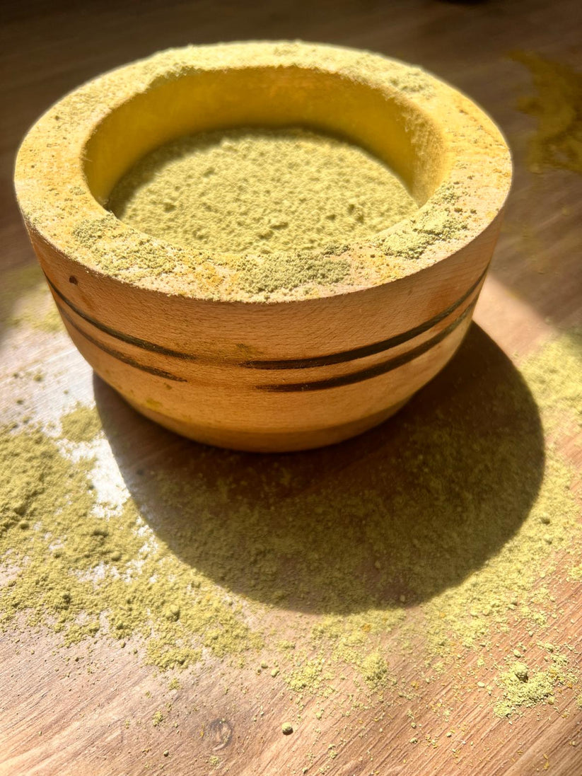 Detoxify and Nourish with The Herbal Hair Mask (250ML) – quluudhairaffairs